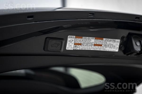 Toyota RAV4 2018 Rīga vietnē Melns Toyota RAV4 2018 Rīga, ar dzinēja tilpumu 2.50 L un nobraukumu 207 tūkst. km par 17990 €, foto 11 vietnē AUTOMOTO.COM.LV