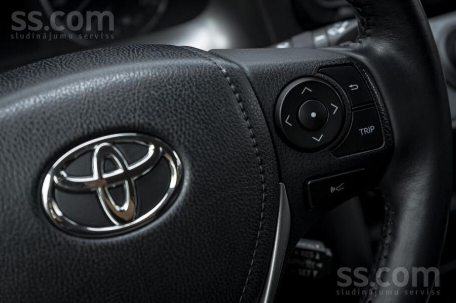 Melns Toyota RAV4 2018 Rīga, ar dzinēja tilpumu 2.50 L un nobraukumu 207 tūkst. km par 17990 €, foto 21 vietnē AUTOMOTO.COM.LV
