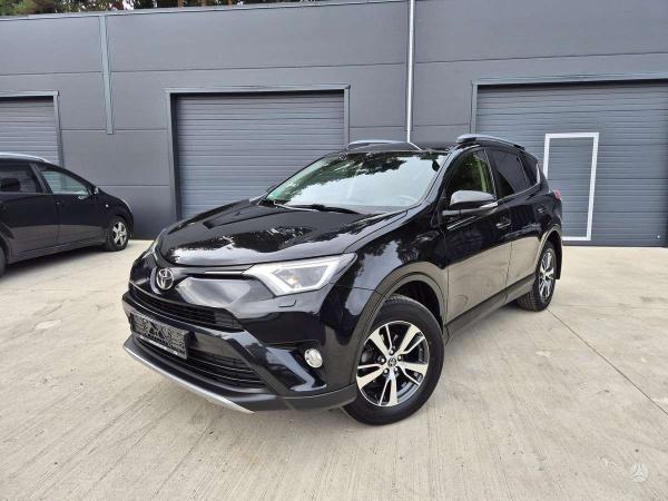 Melns Toyota RAV4 2018 Utena, ar dzinēja tilpumu 2.00 L un nobraukumu 201 tūkst. km par 12490 €, foto 1 vietnē AUTOMOTO.COM.LV