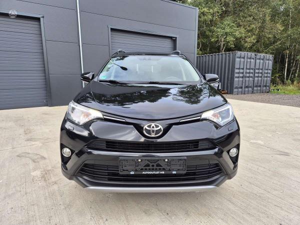 Melns Toyota RAV4 2018 Utena, ar dzinēja tilpumu 2.00 L un nobraukumu 201 tūkst. km par 12490 €, foto 8 vietnē AUTOMOTO.COM.LV