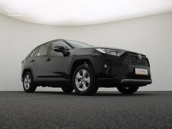 Melns Toyota RAV4 2019 Viļņa, ar dzinēja tilpumu 2.50 L un nobraukumu 101 tūkst. km par 25399 €, foto 11 vietnē AUTOMOTO.COM.LV