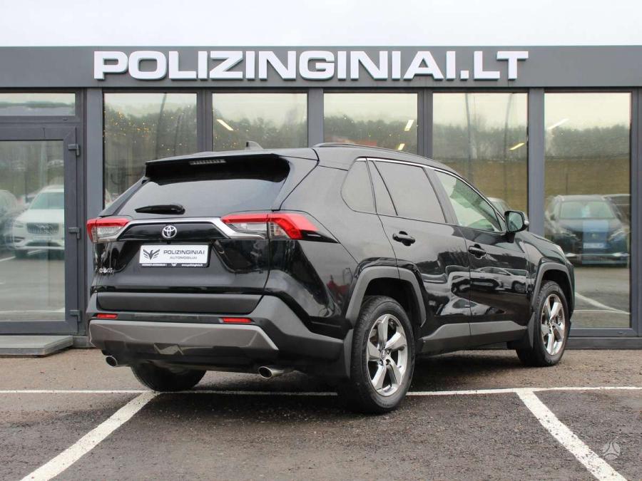 Melns Toyota RAV4 2019 Viļņa, ar dzinēja tilpumu 1.99 L un nobraukumu 191 tūkst. km par 21999 €, foto 3 vietnē AUTOMOTO.COM.LV