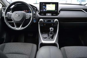 Black Toyota RAV4 2019 in Vilnius, with an engine capacity of 2.49 L and mileage of 120 thousand km for 18500 €, photo 27 on AUTOMOTO.COM.LV