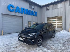 Black Toyota RAV4 2019 in Riga, with an engine capacity of 2.50 L and mileage of 132 thousand km for 19900 €, photo 3 on AUTOMOTO.COM.LV