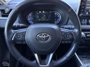 Black Toyota RAV4 2019 in Avizieniai, with an engine capacity of 2.50 L and mileage of 55 thousand km for 28500 €, photo 15 on AUTOMOTO.COM.LV