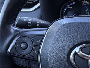 Black Toyota RAV4 2019 in Avizieniai, with an engine capacity of 2.50 L and mileage of 55 thousand km for 28500 €, photo 19 on AUTOMOTO.COM.LV