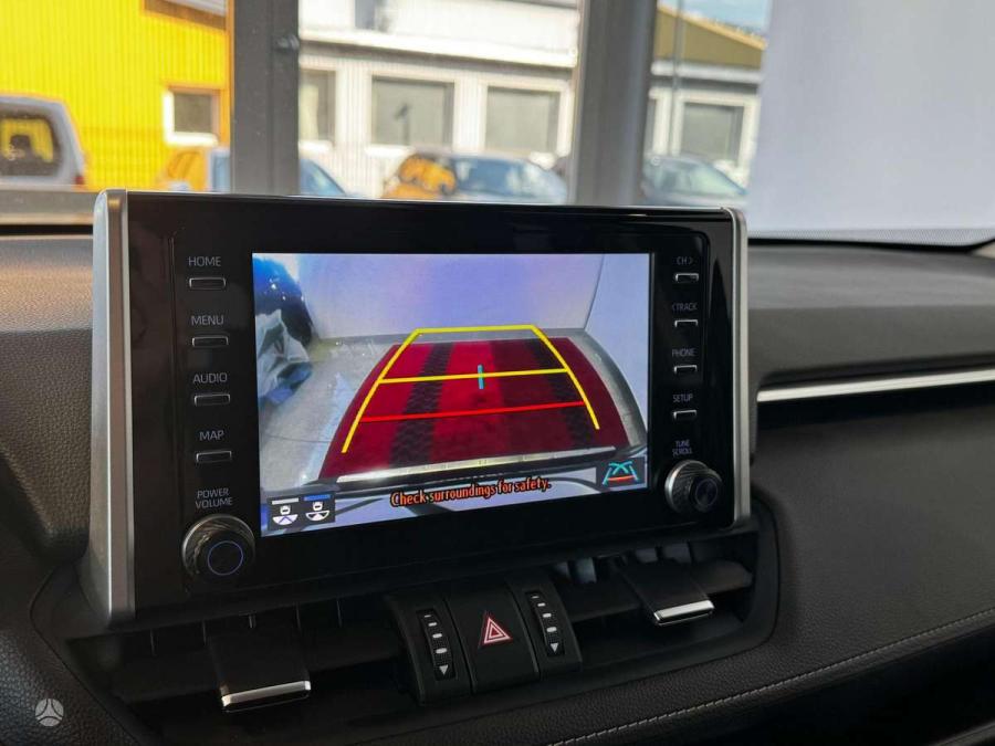 Black Toyota RAV4 2019 in Siauliai, with an engine capacity of 2.49 L and mileage of 127 thousand km for 23900 €, photo 20 on AUTOMOTO.COM.LV