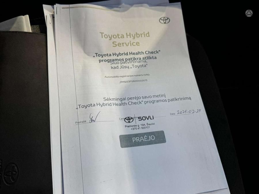 Black Toyota RAV4 2019 in Siauliai, with an engine capacity of 2.49 L and mileage of 127 thousand km for 23900 €, photo 23 on AUTOMOTO.COM.LV