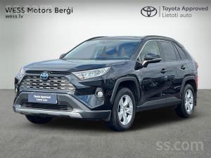 Melns Toyota RAV4 2019 Rīga, ar dzinēja tilpumu 2.50 L un nobraukumu 81 tūkst. km par 27490 €, foto  vietnē AUTOMOTO.COM.LV