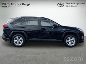 Melns Toyota RAV4 2019 Rīga, ar dzinēja tilpumu 2.50 L un nobraukumu 81 tūkst. km par 27490 €, foto 22 vietnē AUTOMOTO.COM.LV