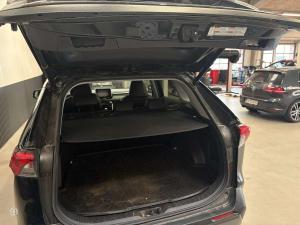 Black Toyota RAV4 2019 in Utena, with an engine capacity of 1.99 L and mileage of 179 thousand km for 18750 €, photo 14 on AUTOMOTO.COM.LV