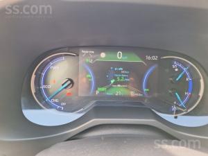 Черный Тойота РАВ 4 2019 в Огре, объемом двигателя 2.50 л и пробегом 128 тыс. км за 24500 €, фото 9 на AUTOMOTO.COM.LV