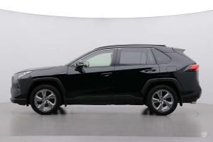 Black Toyota RAV4 2019 in Vilnius, with an engine capacity of 2.49 L and mileage of 94 thousand km for 30990 €, photo 5 on AUTOMOTO.COM.LV