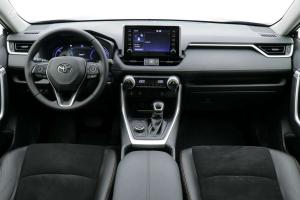 Black Toyota RAV4 2019 in Vilnius, with an engine capacity of 2.49 L and mileage of 94 thousand km for 30990 €, photo 8 on AUTOMOTO.COM.LV