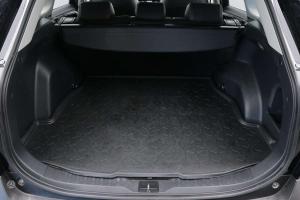 Black Toyota RAV4 2019 in Vilnius, with an engine capacity of 2.49 L and mileage of 94 thousand km for 30990 €, photo 12 on AUTOMOTO.COM.LV