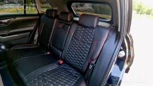 Black Toyota RAV4 2019 in Riga, with an engine capacity of 2.50 L and mileage of 175 thousand km for 24900 €, photo 11 on AUTOMOTO.COM.LV