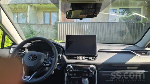 Melns Toyota RAV4 2019 Aizkraukle, ar dzinēja tilpumu 2.50 L un nobraukumu 175 tūkst. km par 24900 €, foto 5 vietnē AUTOMOTO.COM.LV