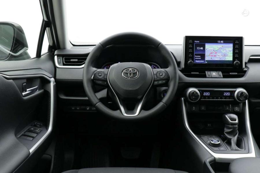 Black Toyota RAV4 2019 in Vilnius, with an engine capacity of 1.99 L and mileage of 105 thousand km for 23900 €, photo 9 on AUTOMOTO.COM.LV