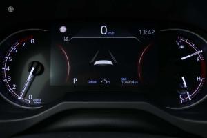 Black Toyota RAV4 2019 in Vilnius, with an engine capacity of 1.99 L and mileage of 105 thousand km for 23900 €, photo 15 on AUTOMOTO.COM.LV