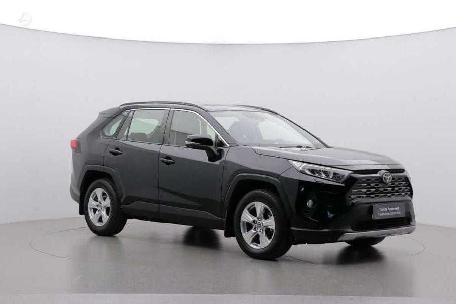 Black Toyota RAV4 2019 in Vilnius, with an engine capacity of 1.99 L and mileage of 105 thousand km for 23900 €, photo 20 on AUTOMOTO.COM.LV