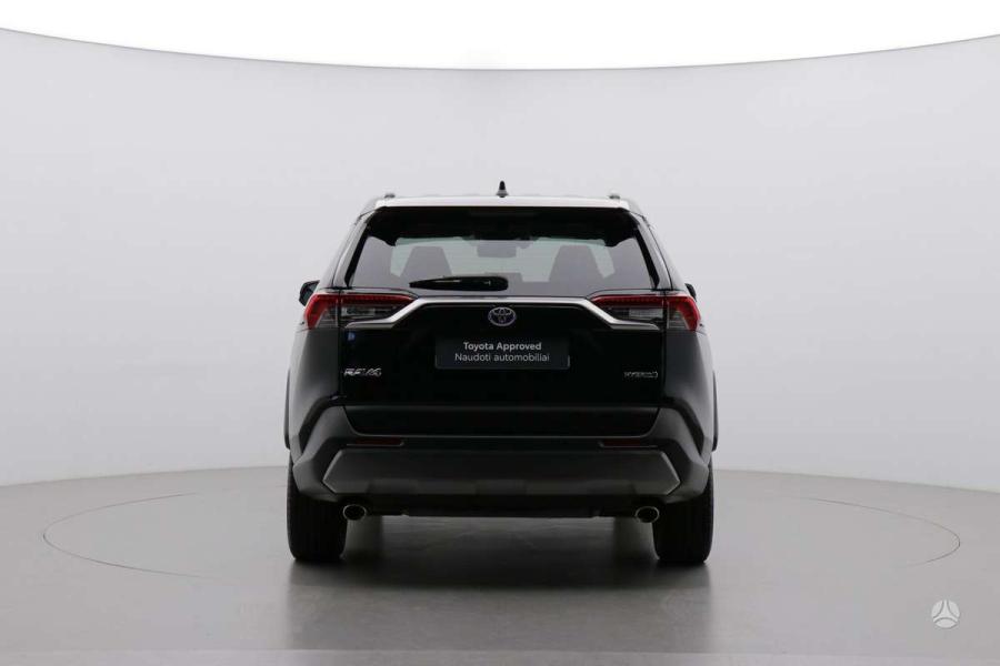 Melns Toyota RAV4 2019 Viļņa, ar dzinēja tilpumu 2.49 L un nobraukumu 124 tūkst. km par 29990 €, foto 6 vietnē AUTOMOTO.COM.LV