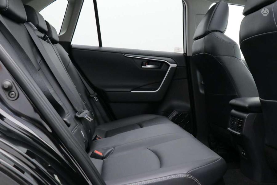 Melns Toyota RAV4 2019 Viļņa, ar dzinēja tilpumu 2.49 L un nobraukumu 124 tūkst. km par 29990 €, foto 11 vietnē AUTOMOTO.COM.LV