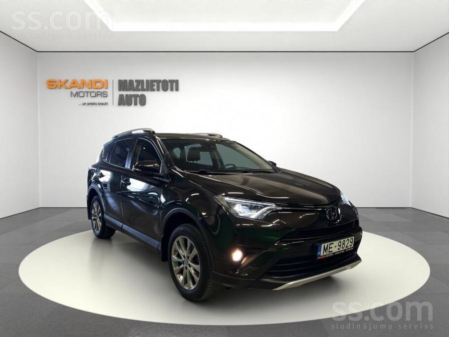 Черный Тойота РАВ 4 2019 в Рига, объемом двигателя 2.00 л и пробегом 110 тыс. км за 18990 €, фото 9 на AUTOMOTO.COM.LV
