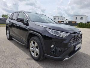 Melns Toyota RAV4 2019 Gargždai, ar dzinēja tilpumu 2.49 L un nobraukumu 105 tūkst. km par 27000 €, foto 5 vietnē AUTOMOTO.COM.LV