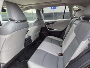 Melns Toyota RAV4 2019 Gargždai, ar dzinēja tilpumu 2.49 L un nobraukumu 105 tūkst. km par 27000 €, foto 7 vietnē AUTOMOTO.COM.LV