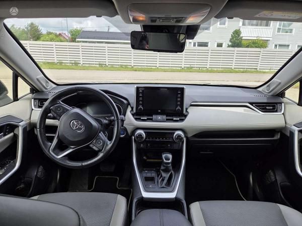 Melns Toyota RAV4 2019 Gargždai, ar dzinēja tilpumu 2.49 L un nobraukumu 105 tūkst. km par 27000 €, foto 7 vietnē AUTOMOTO.COM.LV