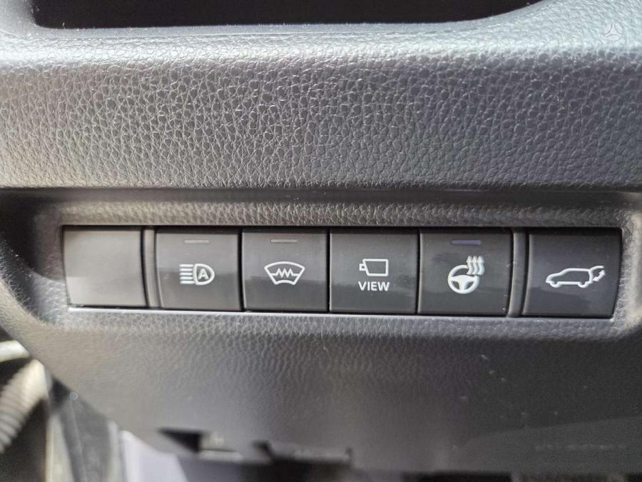Melns Toyota RAV4 2019 Gargždai, ar dzinēja tilpumu 2.49 L un nobraukumu 105 tūkst. km par 27000 €, foto 10 vietnē AUTOMOTO.COM.LV