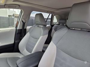 Melns Toyota RAV4 2019 Gargždai, ar dzinēja tilpumu 2.49 L un nobraukumu 105 tūkst. km par 27000 €, foto 11 vietnē AUTOMOTO.COM.LV