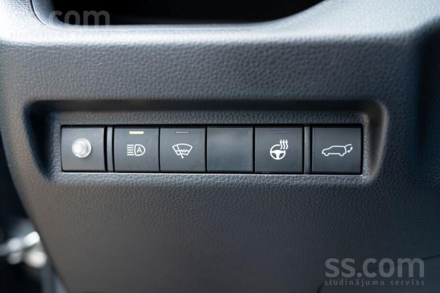 Melns Toyota RAV4 2019 Rīga, ar dzinēja tilpumu 2.00 L un nobraukumu 64 tūkst. km par 23490 €, foto 14 vietnē AUTOMOTO.COM.LV