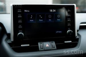 Melns Toyota RAV4 2019 Rīga, ar dzinēja tilpumu 2.00 L un nobraukumu 64 tūkst. km par 23490 €, foto 21 vietnē AUTOMOTO.COM.LV