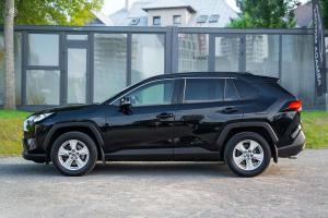 Melns Toyota RAV4 2019 Viļņa, ar dzinēja tilpumu 1.99 L un nobraukumu 150 tūkst. km par 19500 €, foto 9 vietnē AUTOMOTO.COM.LV