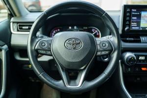 Melns Toyota RAV4 2019 Viļņa, ar dzinēja tilpumu 1.99 L un nobraukumu 150 tūkst. km par 19500 €, foto 24 vietnē AUTOMOTO.COM.LV