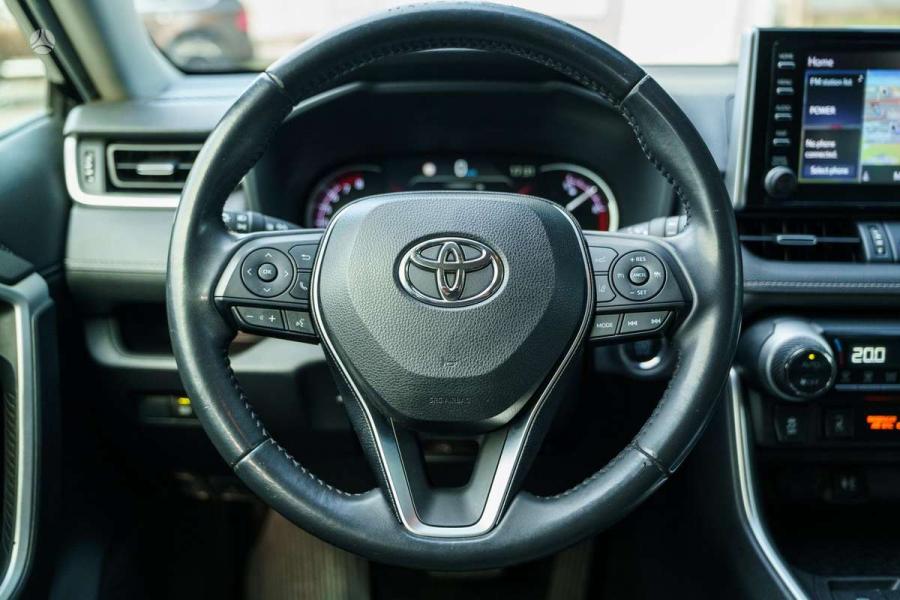 Melns Toyota RAV4 2019 Viļņa, ar dzinēja tilpumu 1.99 L un nobraukumu 150 tūkst. km par 19500 €, foto 24 vietnē AUTOMOTO.COM.LV