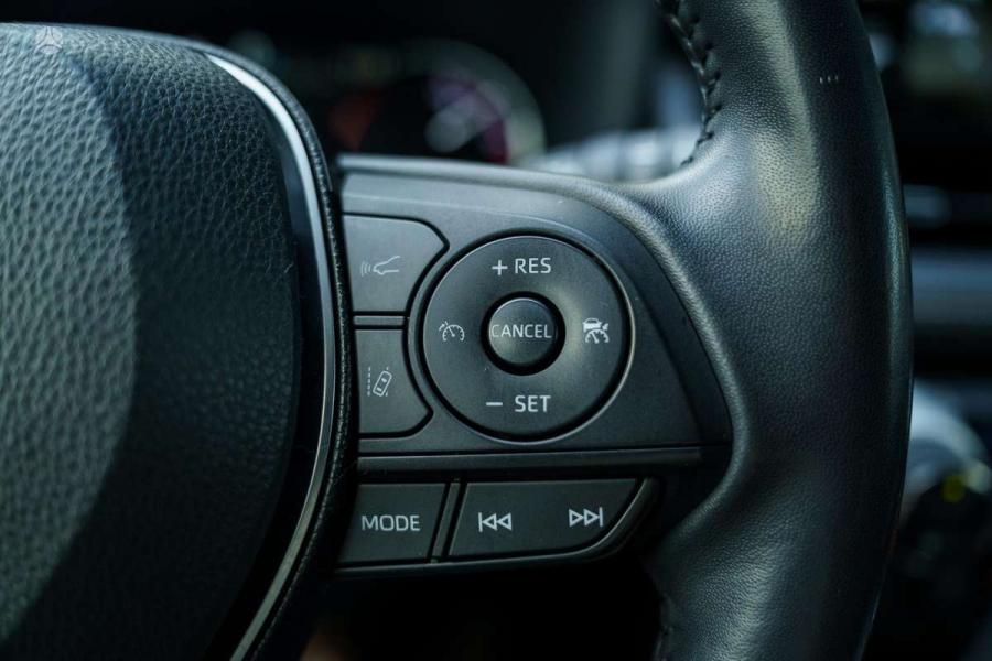 Melns Toyota RAV4 2019 Viļņa, ar dzinēja tilpumu 1.99 L un nobraukumu 150 tūkst. km par 19500 €, foto 25 vietnē AUTOMOTO.COM.LV