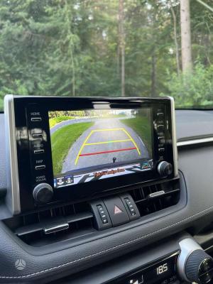 Black Toyota RAV4 2019 in Utena, with an engine capacity of 1.99 L and mileage of 178 thousand km for 18750 €, photo 40 on AUTOMOTO.COM.LV