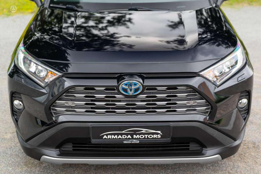 Melns Toyota RAV4 2019 Viļņa, ar dzinēja tilpumu 2.49 L un nobraukumu 132 tūkst. km par 23500 €, foto 6 vietnē AUTOMOTO.COM.LV