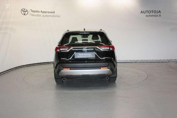 Melns Toyota RAV4 2019 Kauņa, ar dzinēja tilpumu 2.49 L un nobraukumu 153 tūkst. km par 24900 €, foto 5 vietnē AUTOMOTO.COM.LV