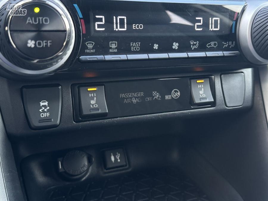 Melns Toyota RAV4 2019 Kauņa, ar dzinēja tilpumu 2.50 L un nobraukumu 110 tūkst. km par 23973 €, foto 27 vietnē AUTOMOTO.COM.LV