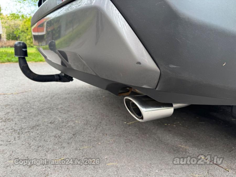 Melns Toyota RAV4 2020 Tallina, ar dzinēja tilpumu 2.50 L un nobraukumu 166 tūkst. km par 21300 €, foto 12 vietnē AUTOMOTO.COM.LV