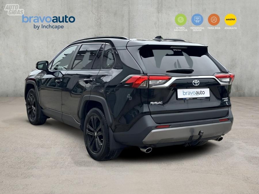 Melns Toyota RAV4 2020 Kauņa, ar dzinēja tilpumu 2.50 L un nobraukumu 119 tūkst. km par 27471 €, foto 4 vietnē AUTOMOTO.COM.LV