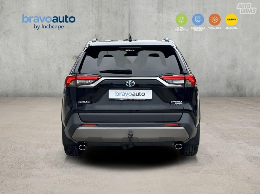 Melns Toyota RAV4 2020 Kauņa, ar dzinēja tilpumu 2.50 L un nobraukumu 119 tūkst. km par 27471 €, foto 5 vietnē AUTOMOTO.COM.LV