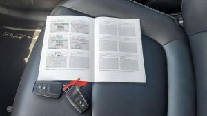 Black Toyota RAV4 2020 in Siauliai, with an engine capacity of 2.49 L and mileage of 177 thousand km for 21500 €, photo 12 on AUTOMOTO.COM.LV