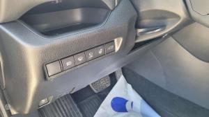 Black Toyota RAV4 2020 in Siauliai, with an engine capacity of 2.49 L and mileage of 176 thousand km for 25600 €, photo 19 on AUTOMOTO.COM.LV