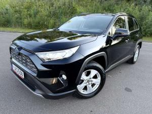 Черный Тойота РАВ 4 2020 в Вильнюс, объемом двигателя 2.49 л и пробегом 102 тыс. км за 27350 €, фото 3 на AUTOMOTO.COM.LV