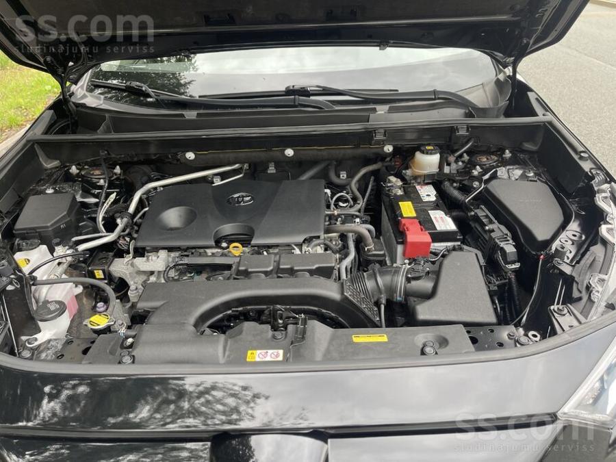 Melns Toyota RAV4 2020 Rīga, ar dzinēja tilpumu 2.00 L un nobraukumu 76 tūkst. km par 23900 €, foto 11 vietnē AUTOMOTO.COM.LV