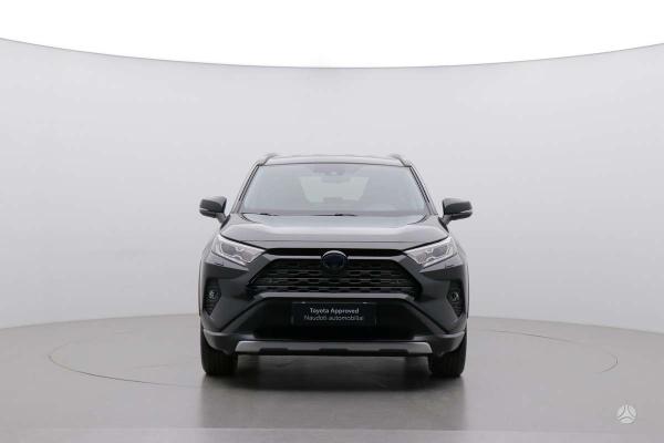 Melns Toyota RAV4 2020 Viļņa, ar dzinēja tilpumu 2.49 L un nobraukumu 101 tūkst. km par 33500 €, foto 5 vietnē AUTOMOTO.COM.LV